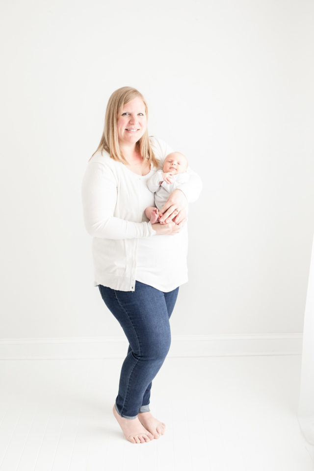 Amelia | Avon Lake Newborn Photographer Erin Davison Photography